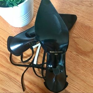 Terry Lewis Classic Luxuries | Shoes | Nwot Terry Lewis Black Heel ...